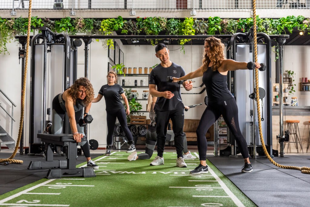 Nu écht fit worden en blijven? In deze gym ben jij na zes maanden je ...