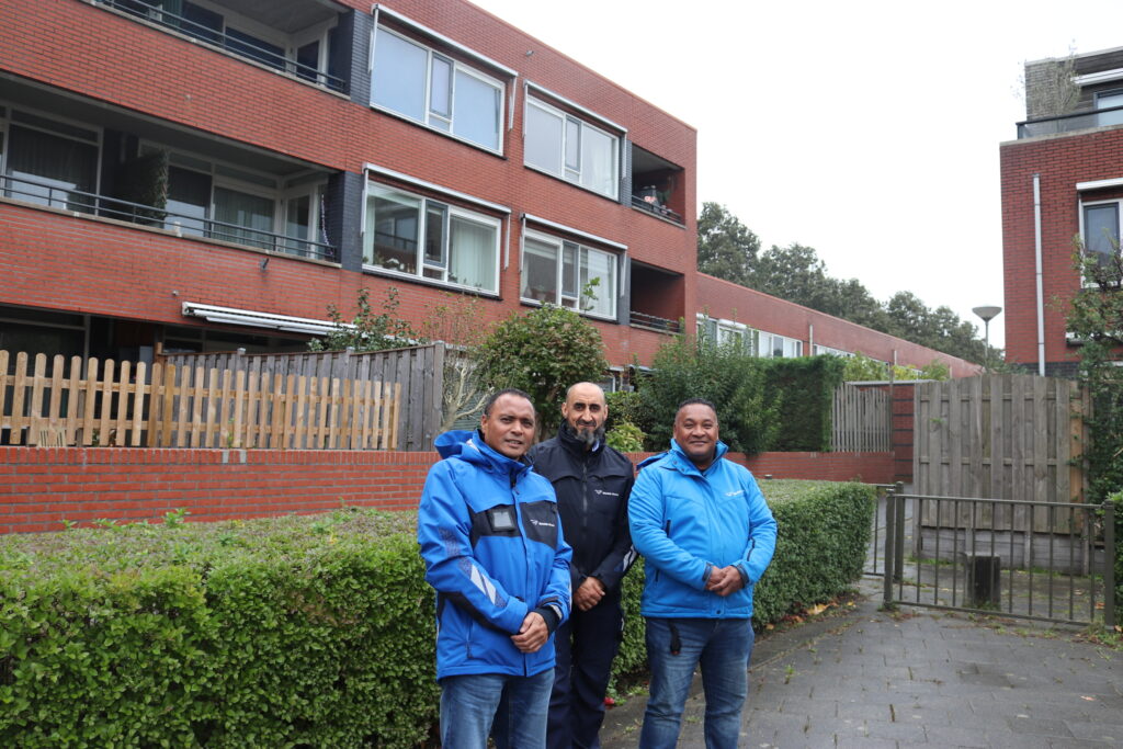 John, Lahbib en Sonny zijn wijkbeheerder: 'Zij kunnen het verschil maken'