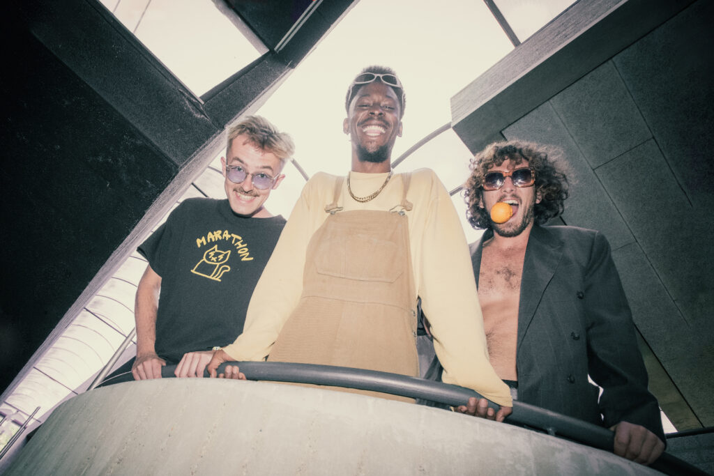 Hier is dat feestje! Ontdek op dit festival dé muzikale helden van 2024